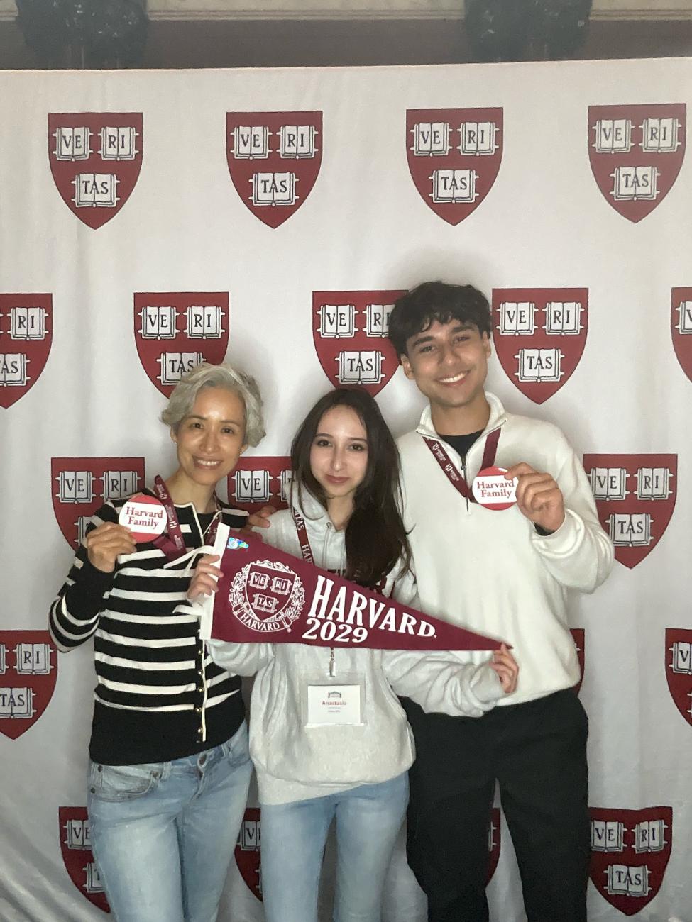 Visitas Programming for Families and Guests | Harvard College